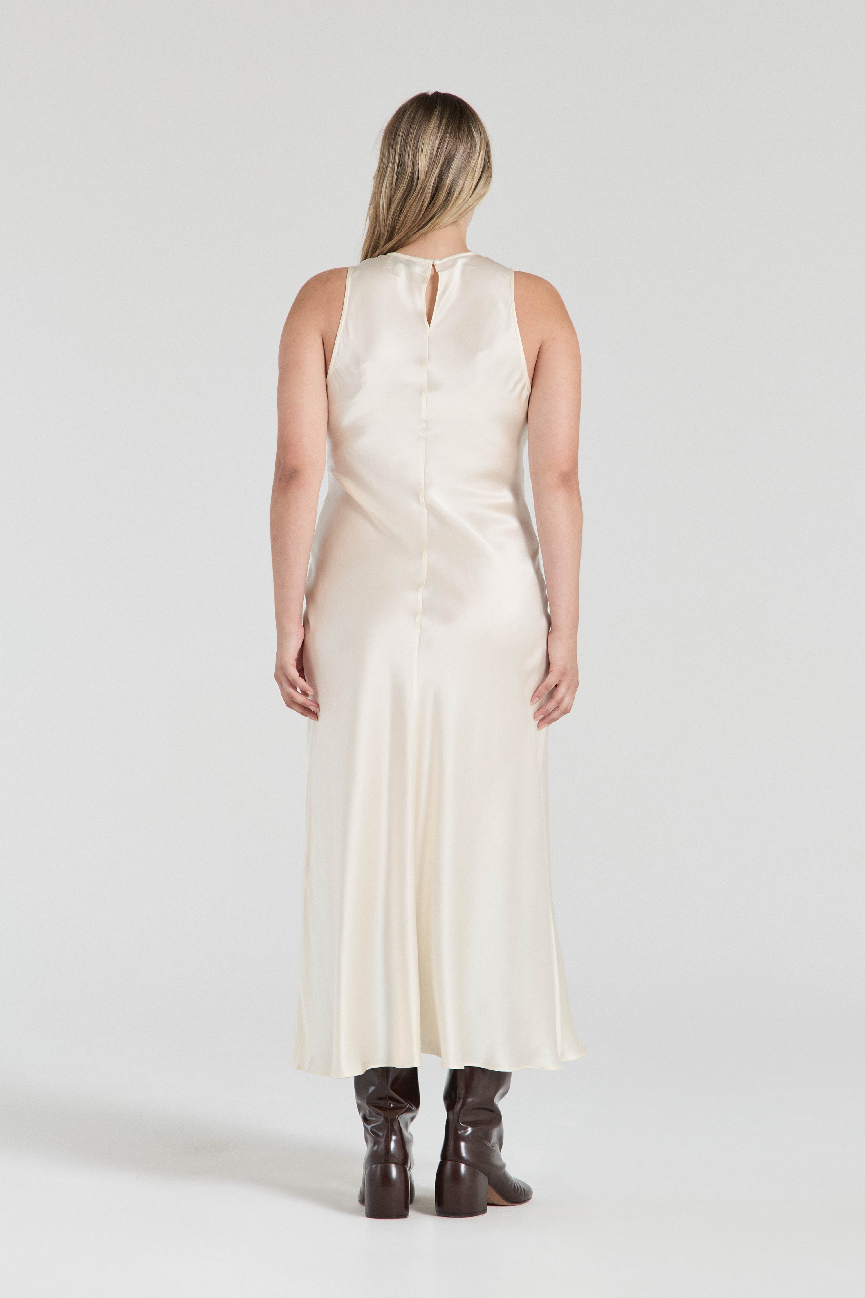 The Willa Dress – friends with frank.