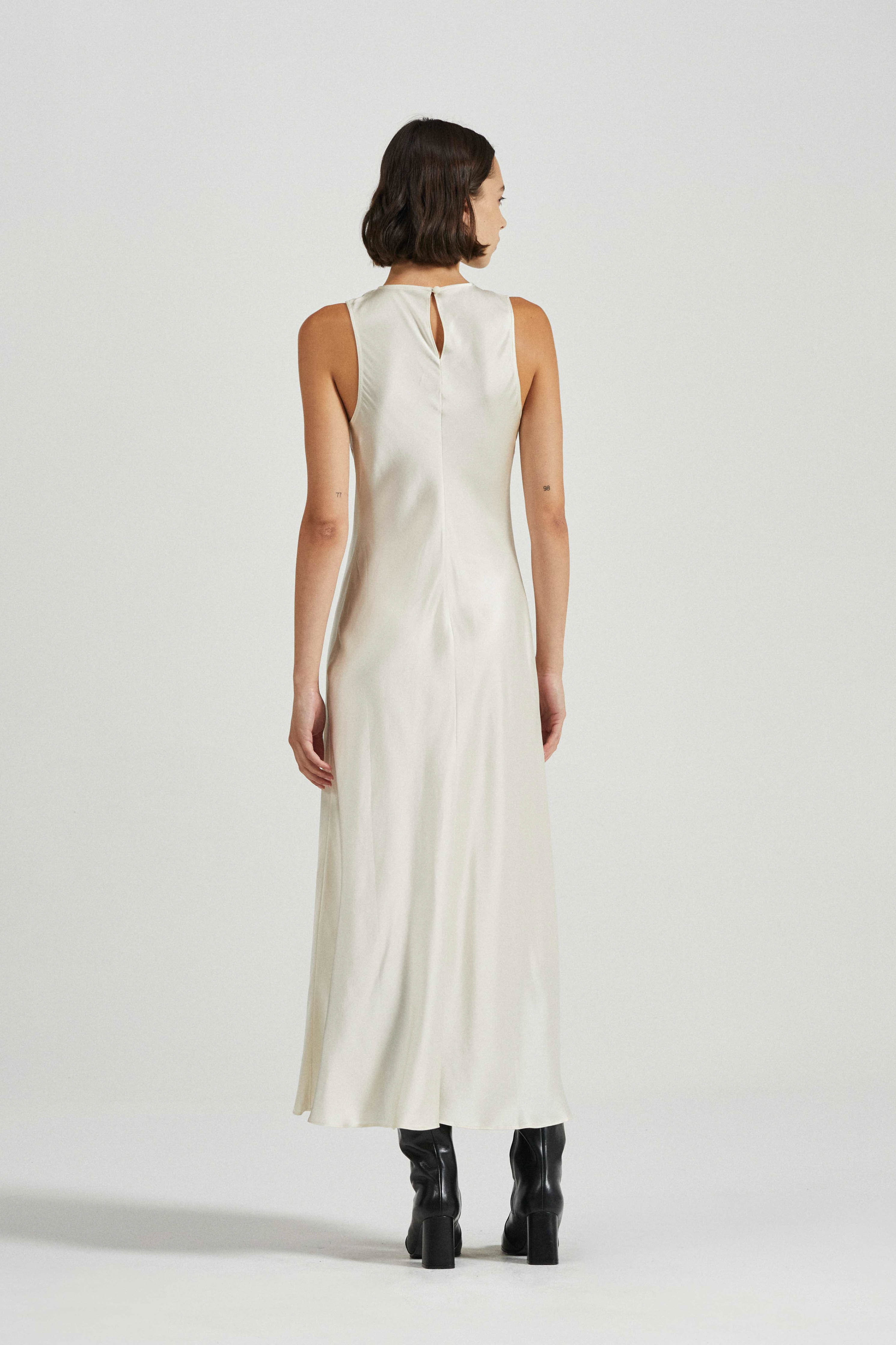 The Willa Dress – friends with frank.